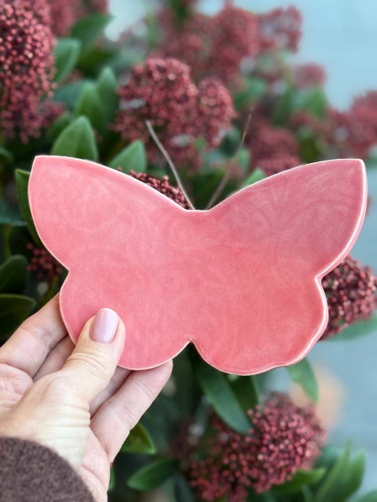 Sommerfugler i keramikk av Kristin Antonsen | Neo galleri – Neo Galleri ...