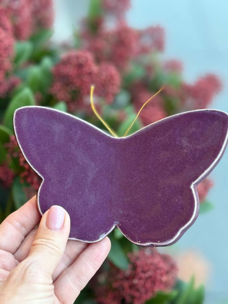 Sommerfugler i keramikk av Kristin Antonsen | Neo galleri – Neo Galleri ...